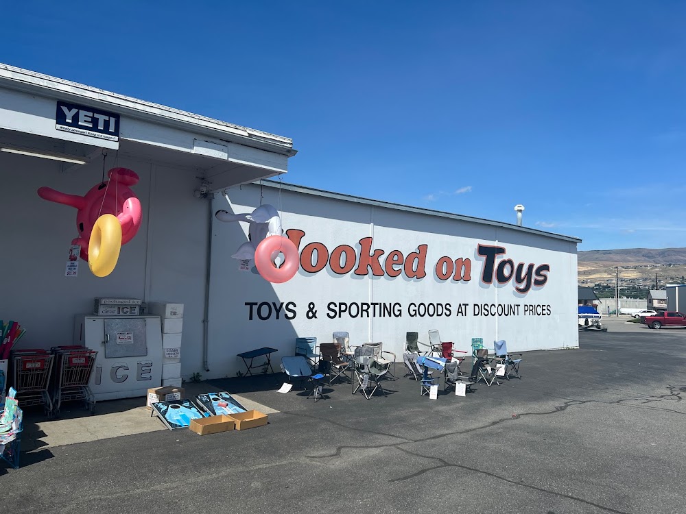 Hooked On Toys & Sporting Goods - Sporting goods store in Wenatchee ...