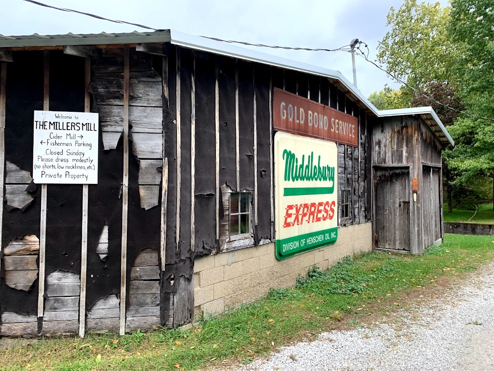Miller's Cider Mill - Cider mill in Middlebury - Website