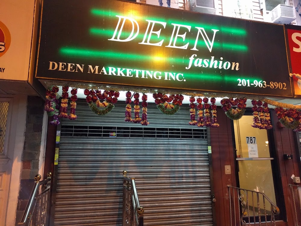 Harley G's - Clothing store in Central Oshawa - Website