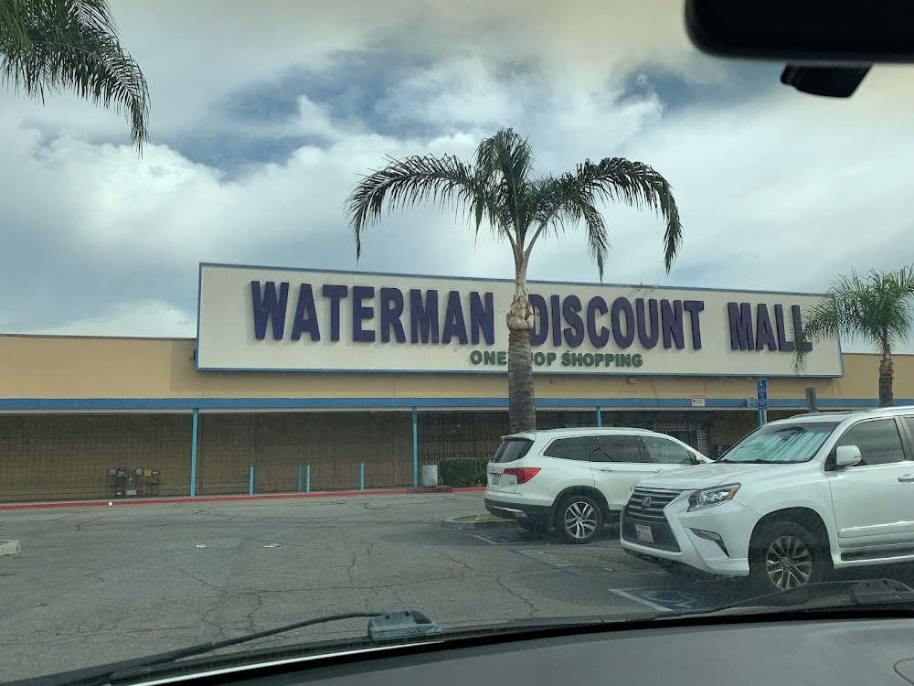 Waterman Discount Mall - Shopping mall in East Valley - Website