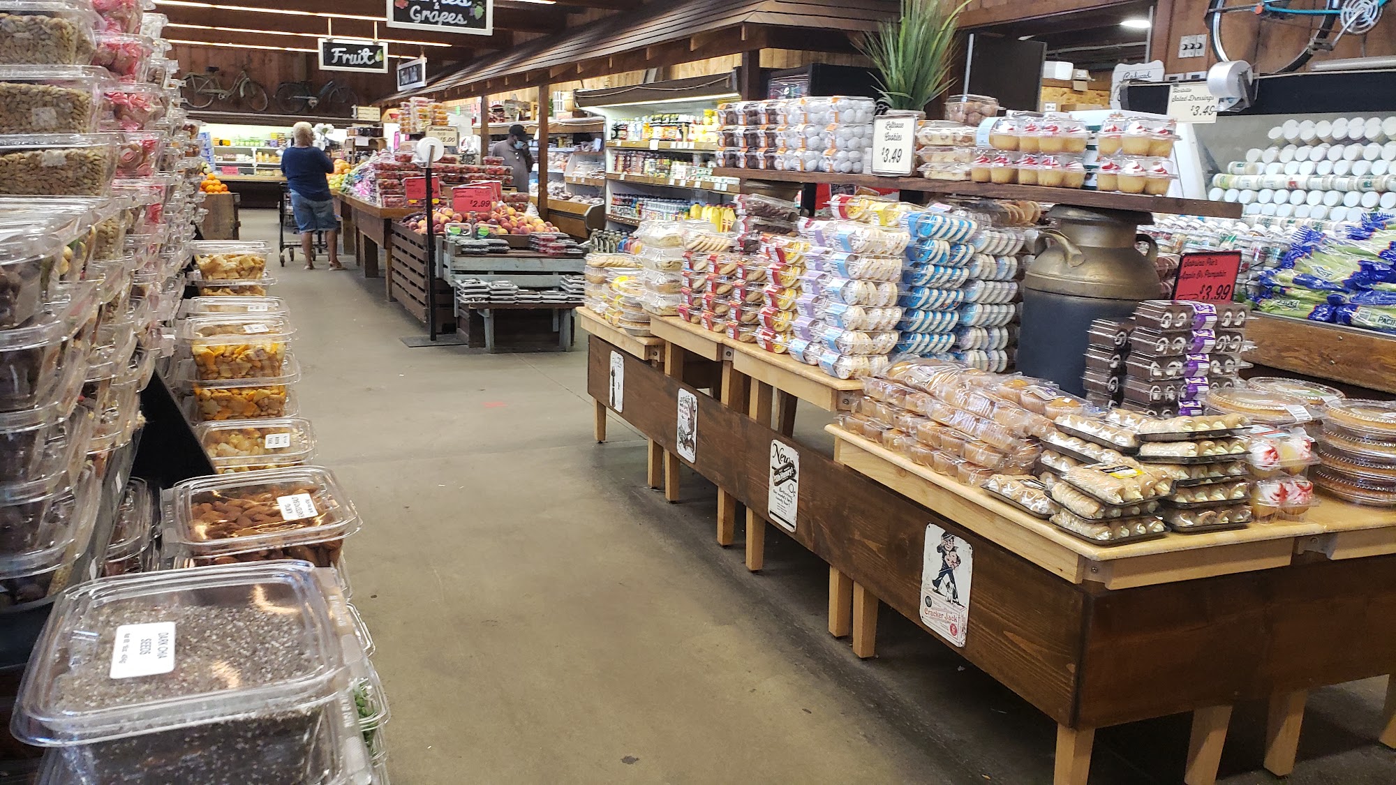 Green Farms Country Market - Farmers' market in Canton - Website