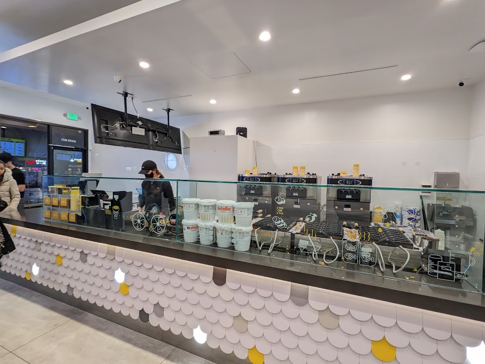 SOMISOMI - Dessert shop in Crossroads - Website