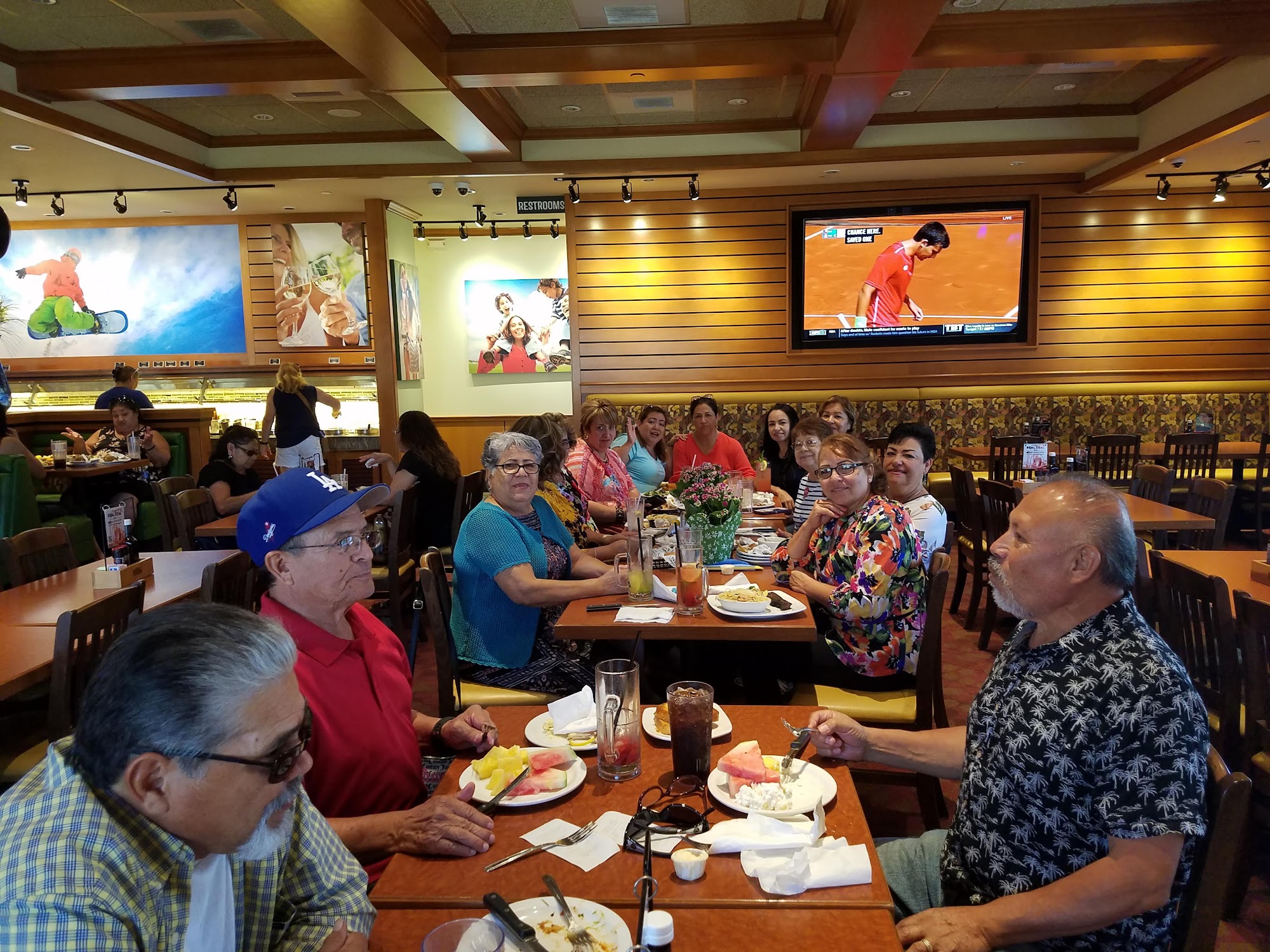 Rio Rancho Super Mall - Shopping mall in Moreno Valley - Website