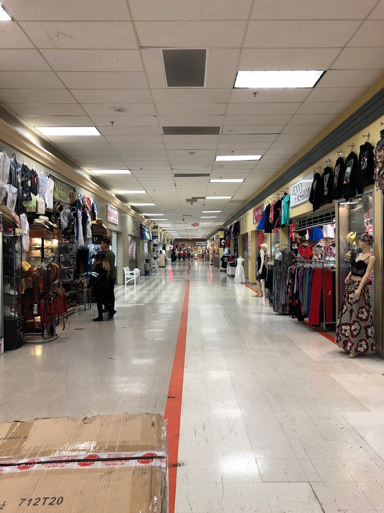 Rio Rancho Super Mall - Shopping mall in Moreno Valley - Website