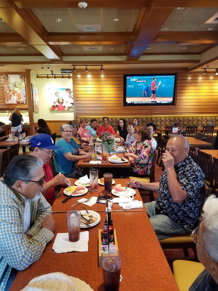 Rio Rancho Super Mall - Shopping mall in Moreno Valley - Website