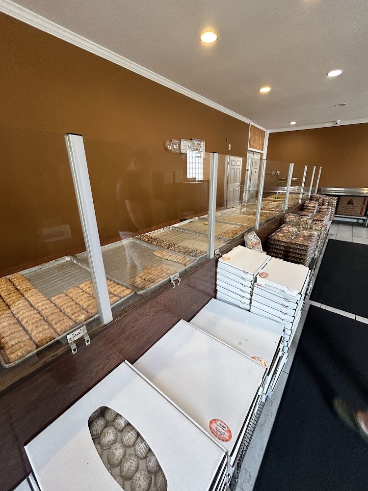 SOMISOMI - Dessert shop in Crossroads - Website