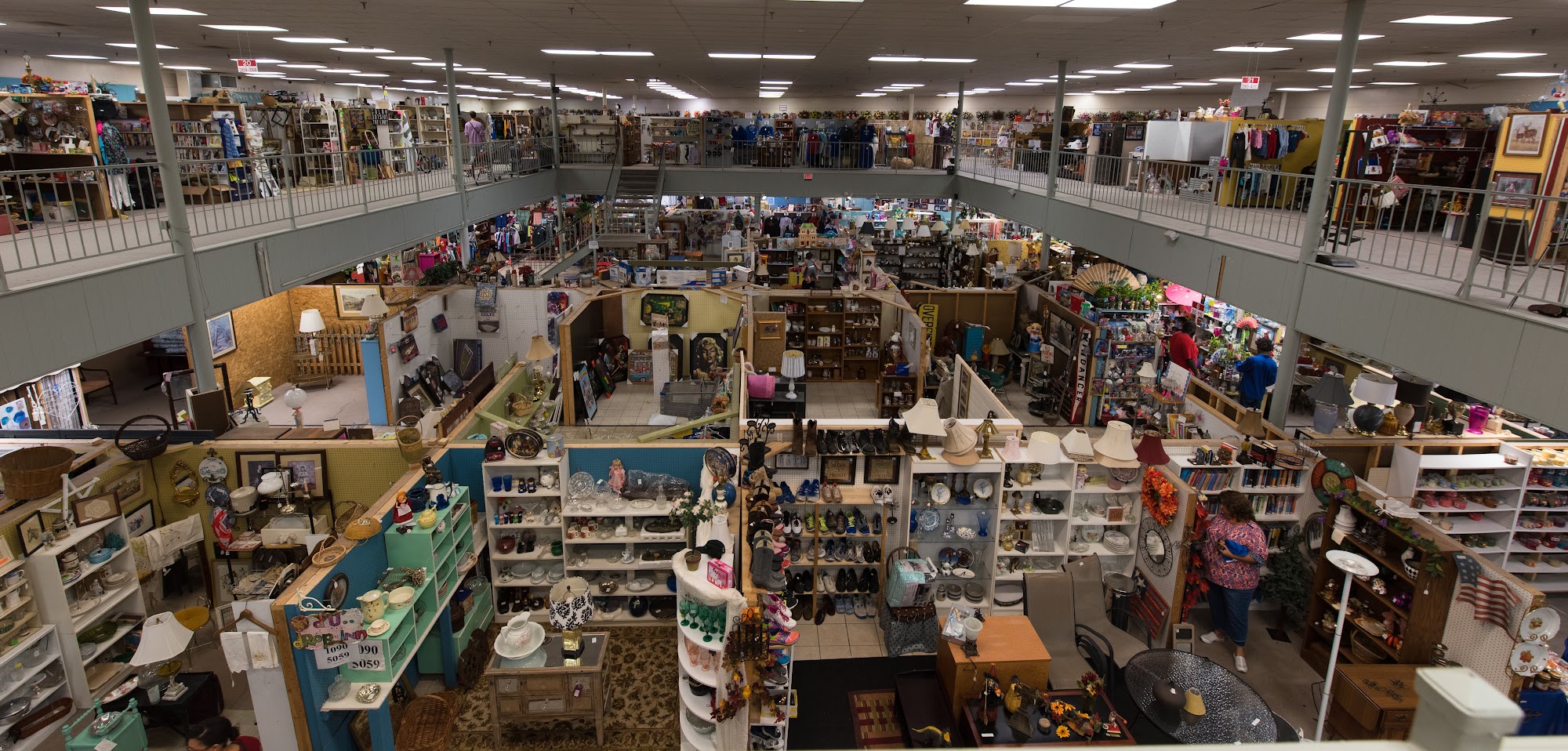 Lexington Peddlers Mall - Flea market in Hamburg Area - Website