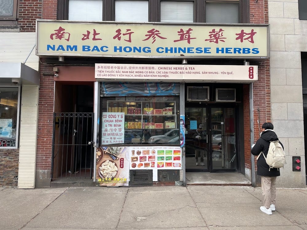 Nam Bac Hong - Herb shop in Chinatown - Website